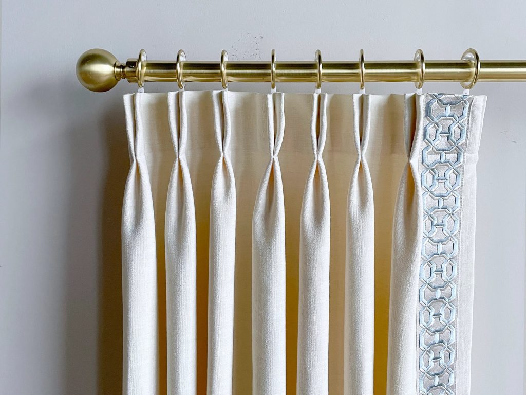 How to Pinch Pleat Curtains - DormyHome